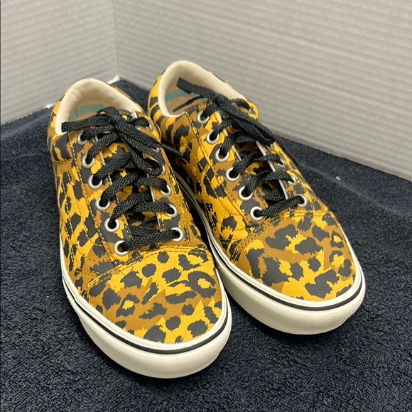 Vans | Shoes | Vans Leopard Print Sneakers With Black Laces | Poshmark